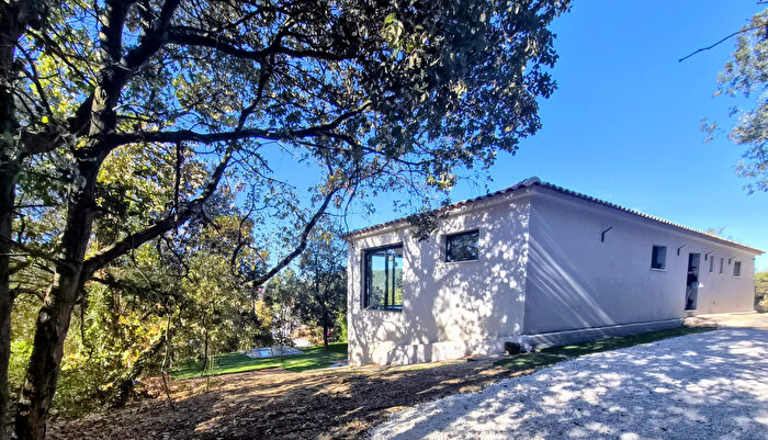 Maison à vendre - Flassans-sur-Issole - 6 pièces - 3 chambres