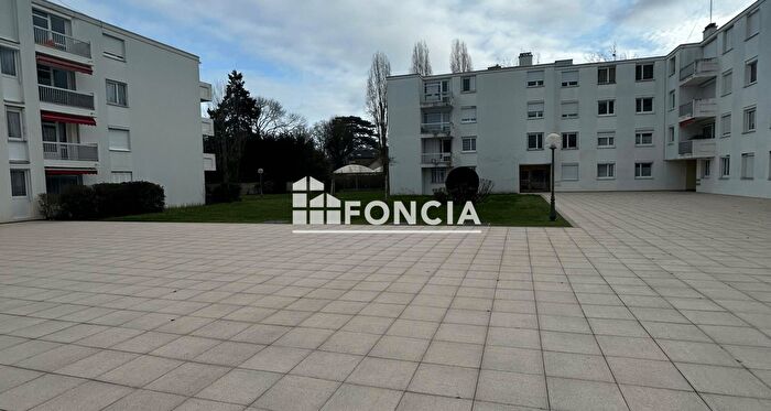 Appartement à vendre - Vernon, Bizy, Parc, Eglantiers - 2 pièces - 1 chambre