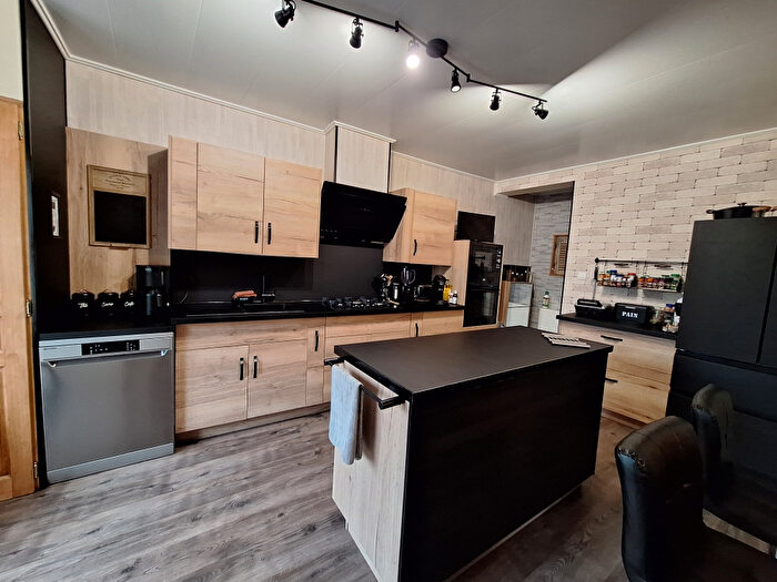 Maison à vendre - Ambazac - 6 pièces - 4 chambres