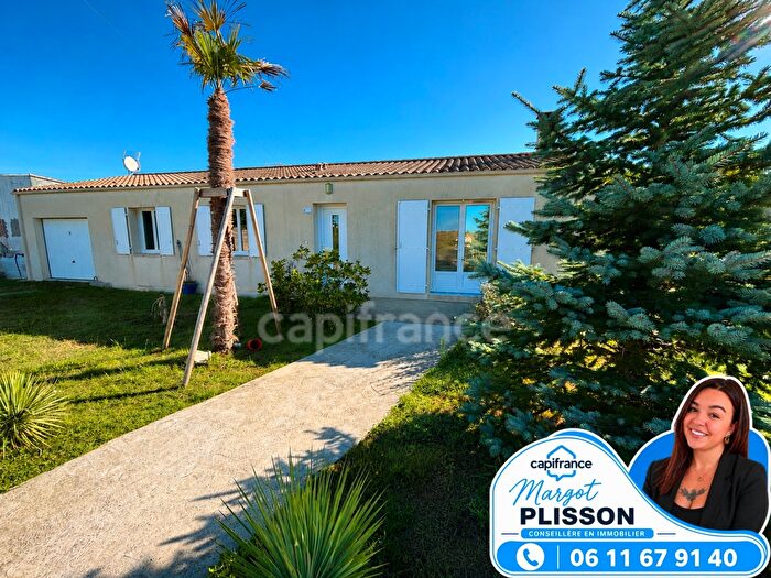 Saint-André-de-Lidon : Maison 4 pièces à vendre