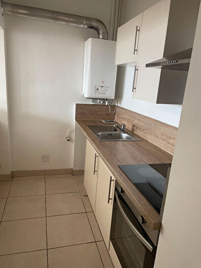 Appartement à louer - Montivilliers, Centre-ville - 4 pièces - 3 chambres