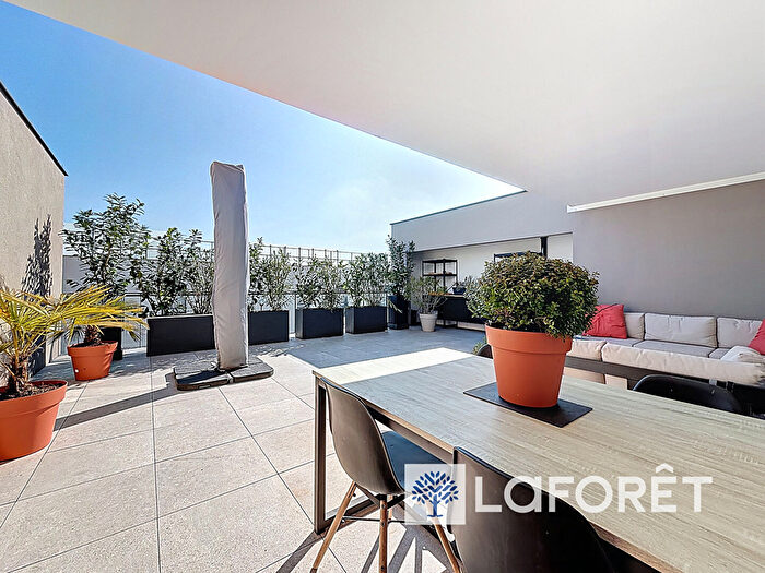 Appartement à vendre - Saint-Cyr-au-Mont-dOr - 4 pièces - 3 chambres