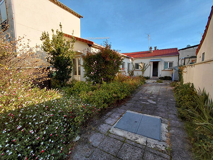 Maison à vendre - Drancy, La Mare - 3 pièces - 1 chambre