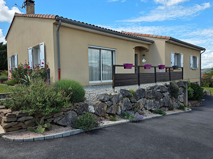 Maison 5 pièces à vendre à Aiguefonde