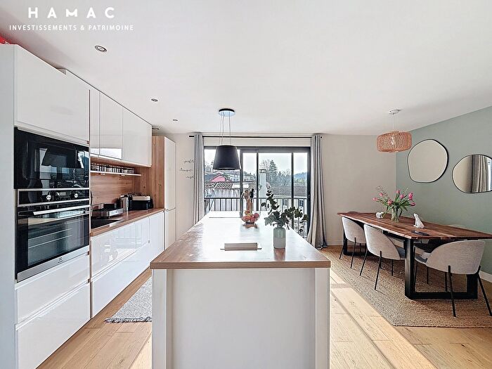 Appartement à vendre - Rochetaillée-sur-Saône - 4 pièces - 2 chambres