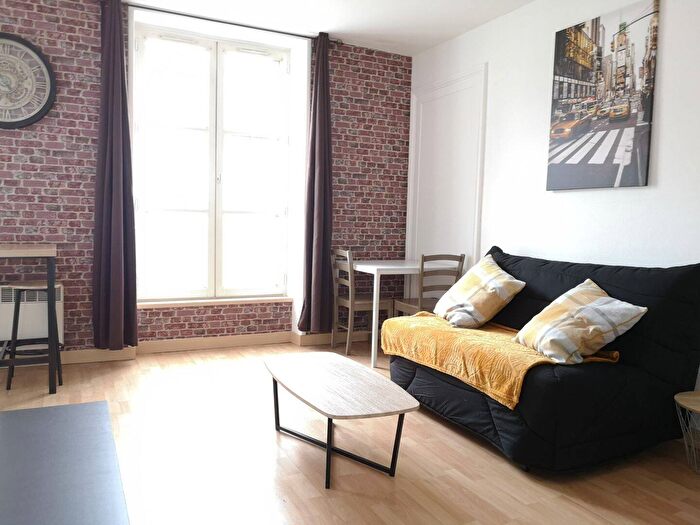 Appartement 1 pièce à louer - Centre Ville-Cathédrale, Évreux