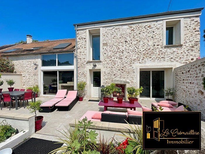 Maison 7 pièces à Sermaise, à vendre