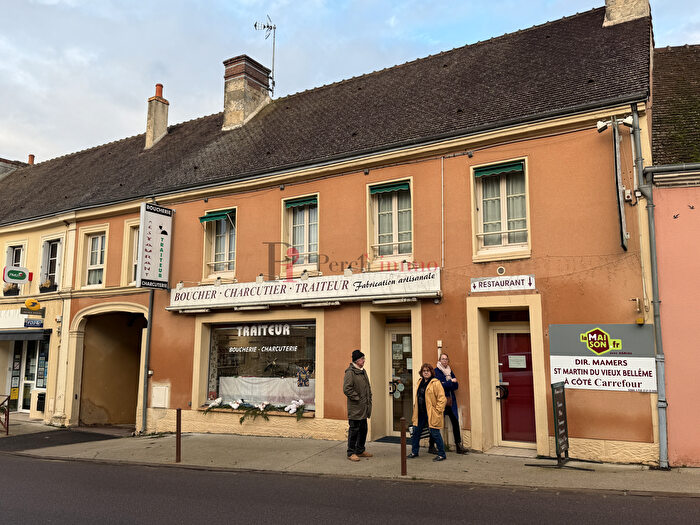 Maison à vendre - Igé - 9 pièces - 4 chambres