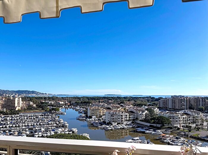 Appartement à vendre - Mandelieu-la-Napoule, La Napoule - 3 pièces - 2 chambres