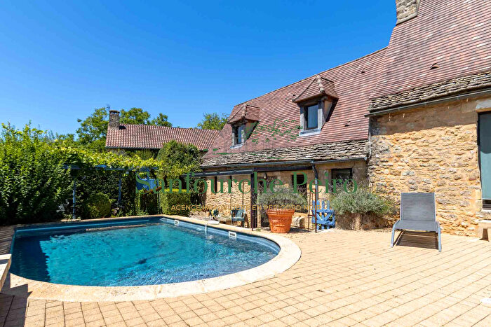 Maison à vendre - Beynac-et-Cazenac - 5 pièces - 3 chambres