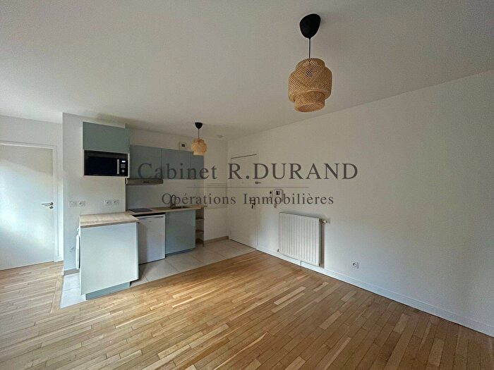Appartement 1 pièce à Agent Sarre-Centre-Les Vallées-La Garenne, Colombes, à louer