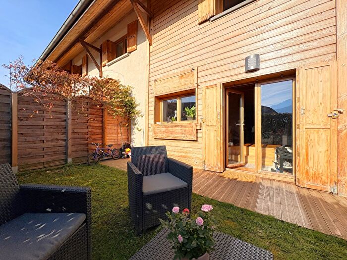 Appartement à vendre - Saint-Martin-Bellevue - 4 pièces - 3 chambres