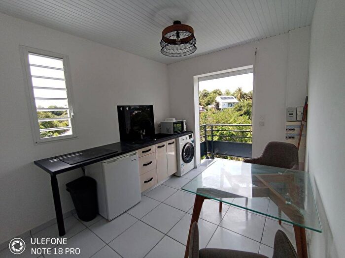 Appartement à louer - Le Gosier - 2 pièces - 1 chambre