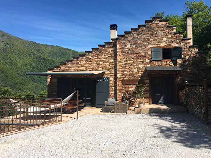 Maison à vendre - Bagnères-de-Luchon - 5 pièces - 3 chambres