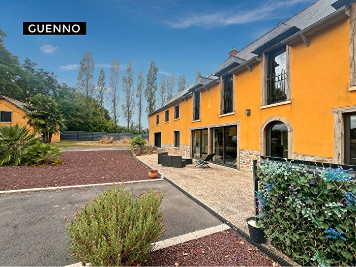 Maison 8 pièces à Vignoc, à vendre