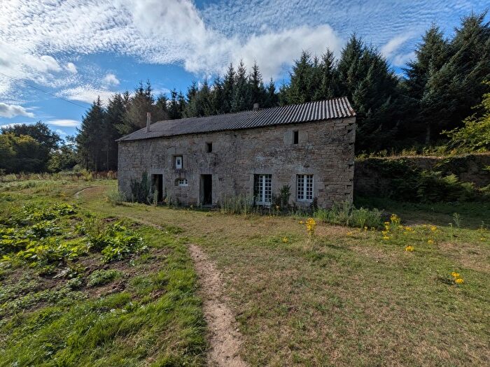 Séglien : Maison 10 pièces à vendre