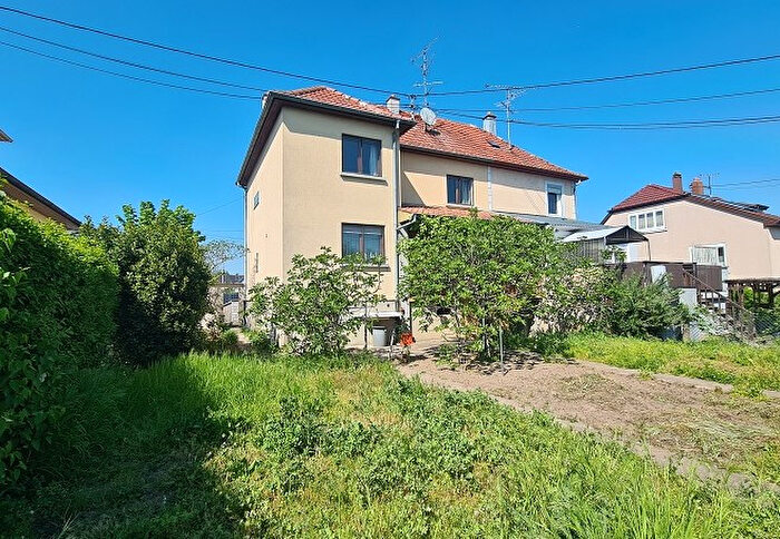 Maison à vendre - Pfastatt - 5 pièces - 3 chambres