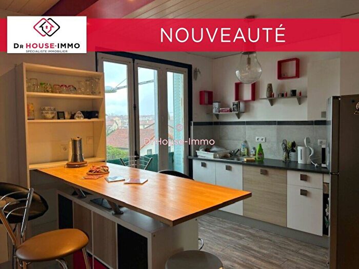Appartement à louer - Sud-Saint Jacques, Clermont-Ferrand - 3 pièces - 2 chambres