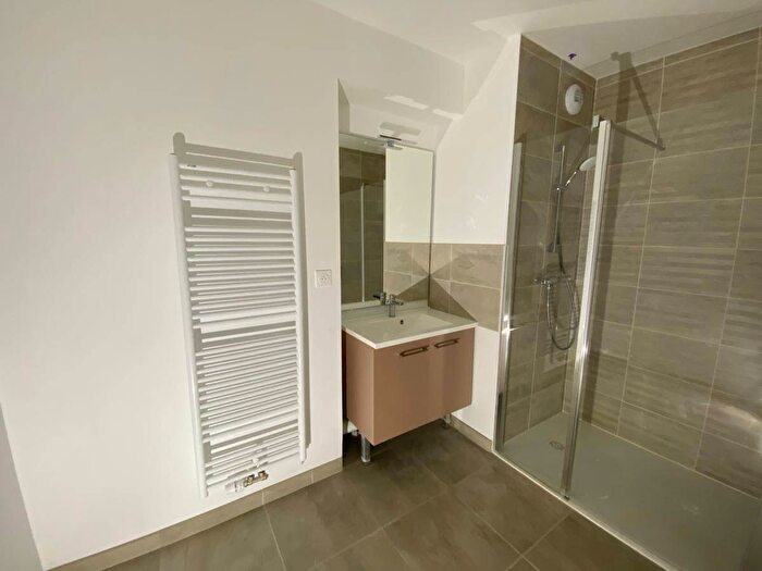 Appartement à louer - Centre Ville, Aubervilliers - 2 pièces - 1 chambre