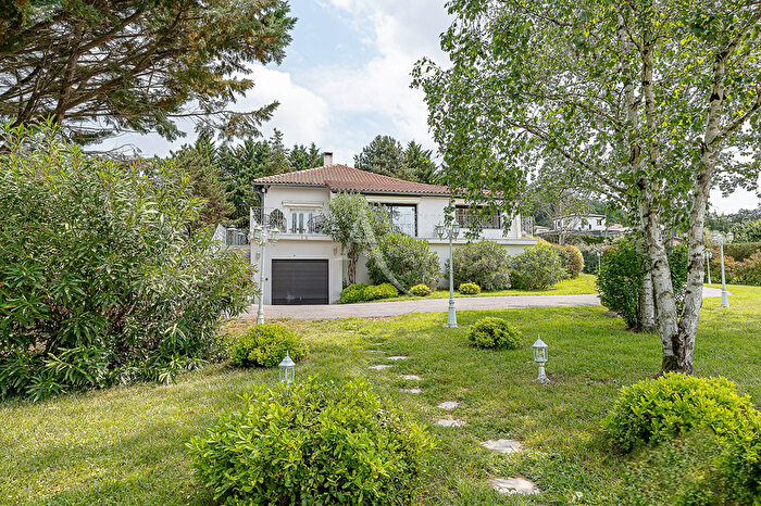 Maison à vendre - Montjoire - 8 pièces - 6 chambres