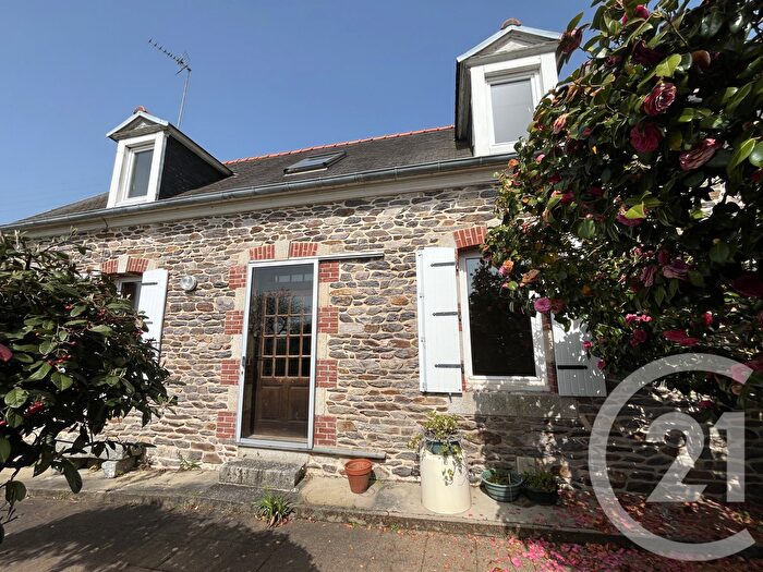 Maison à vendre - Ploubazlanec - 6 pièces - 3 chambres