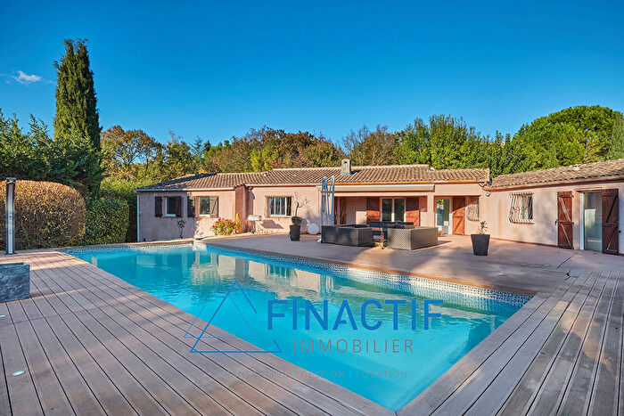 Maison à vendre - Aix-en-Provence, Centre-ville - 8 pièces - 6 chambres