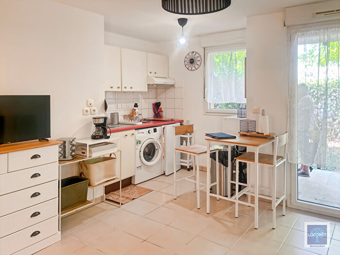 Appartement à louer - Montauban, Pays-Bas - 1 pièce