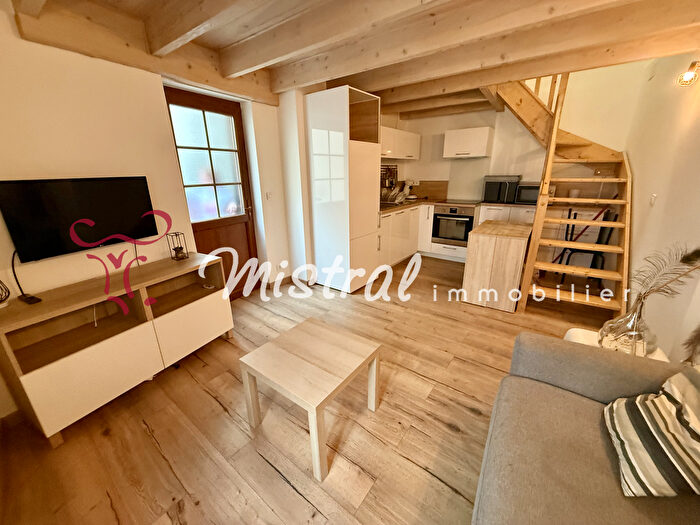 Appartement 3 pièces à Beauvoisin, à louer