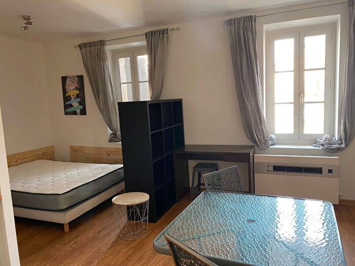 Appartement 1 pièce à Fontcouverte, Avignon, à louer
