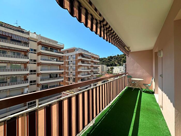 Roquebrune-Cap-Martin, Carnolès, Gare, Cap Azur : Appartement 4 pièces à louer
