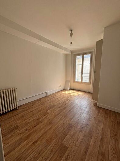 Choisy-le-Roi, Centre-ville, Parc Prairie, Hautes Bornes : Appartement 4 pièces à vendre