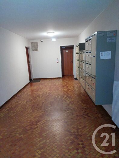 Appartement à vendre - Saint-Memmie - 3 pièces - 2 chambres