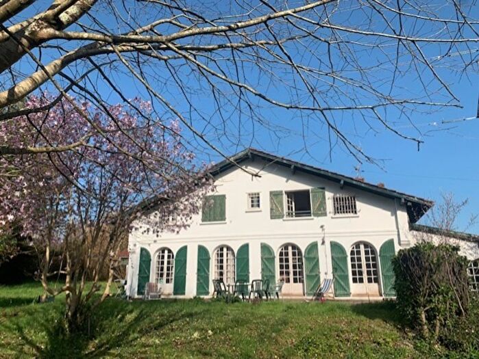 Ascain : Maison 10 pièces à vendre