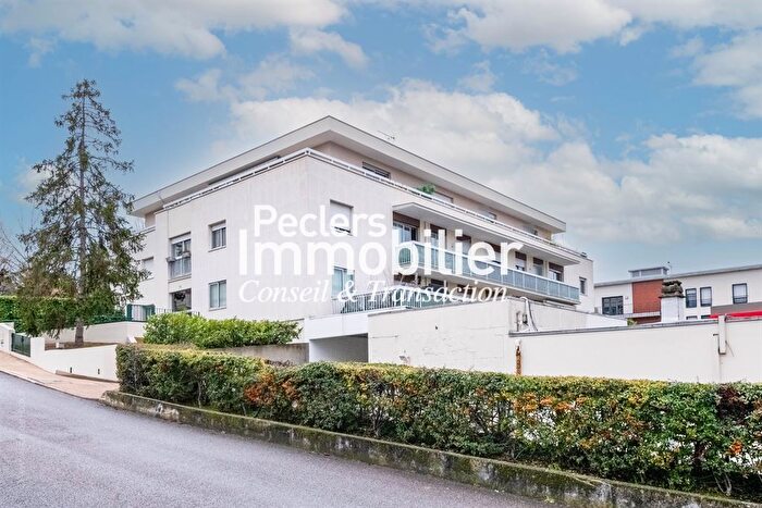 Appartement à vendre - Rueil-Malmaison, Mazurieres - 5 pièces - 3 chambres