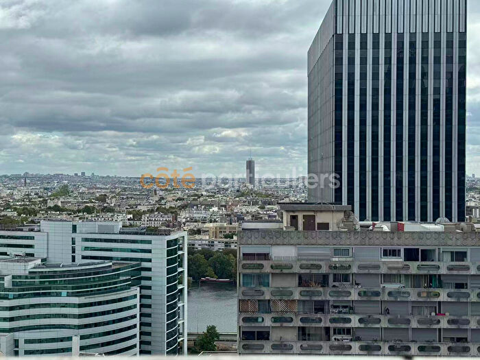 Appartement 4 pièces à vendre - Courbevoie, Gambetta, La Défense