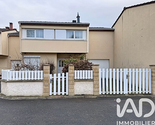 Maison à vendre - Savigny-le-Temple, Plessis-le-Roi - 4 pièces - 3 chambres