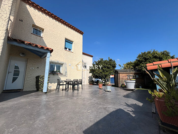 Maison à vendre - Saint-Laurent-de-la-Salanque - 5 pièces - 4 chambres