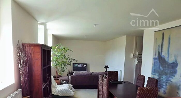Saint-Barthélemy-de-Vals : Appartement 3 pièces à louer