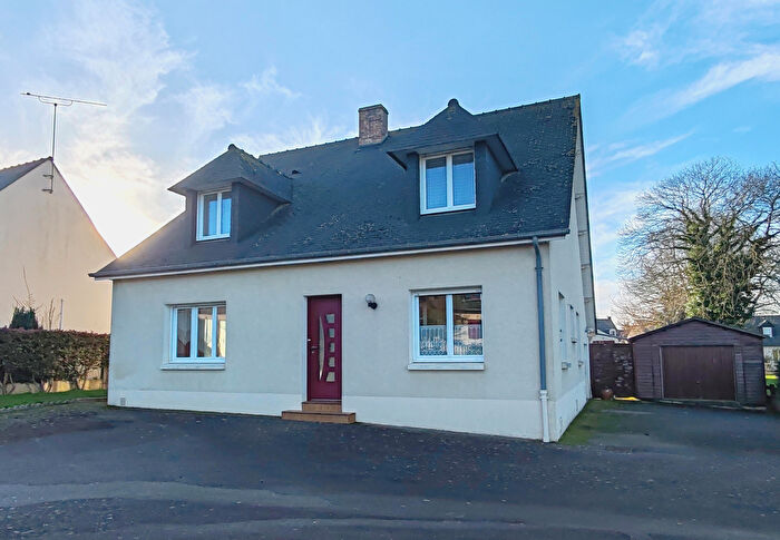 Maison à vendre - Le Theil-de-Bretagne - 6 pièces - 3 chambres