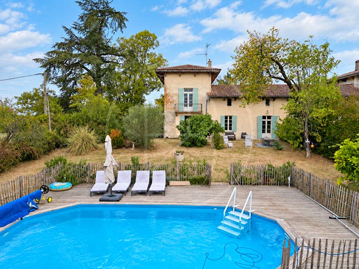 Maison 7 pièces à vendre à postalCode