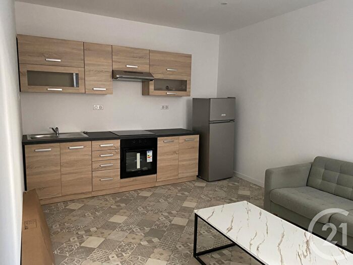 Appartement 2 pièces à Annonay, Centre-ville, à louer
