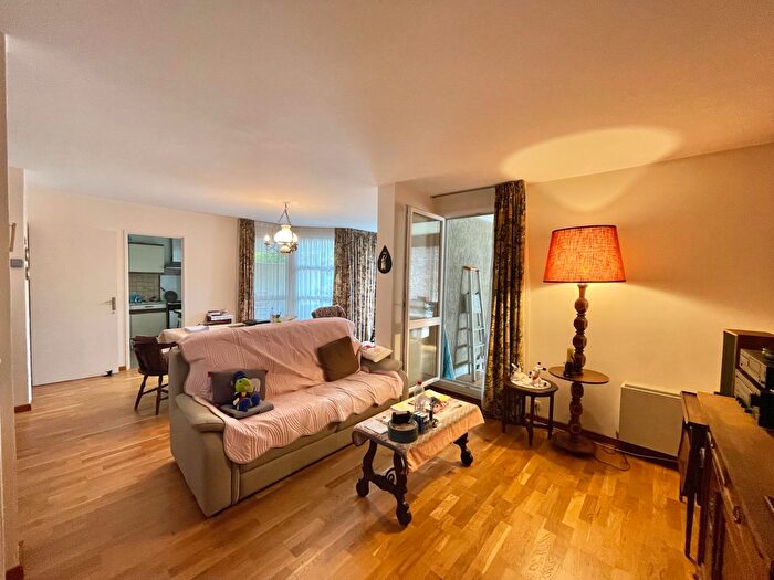 Appartement à vendre - Noisiel, Ville nouvelle - 4 pièces - 2 chambres