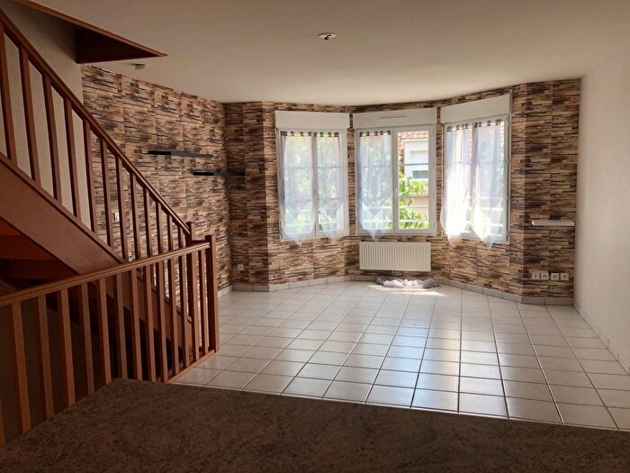 Maison à louer - Caserne, Brive-la-Gaillarde - 3 pièces - 2 chambres