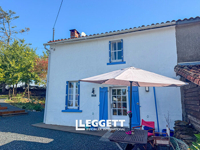 Maison 5 pièces à Breuil-Barret, à vendre