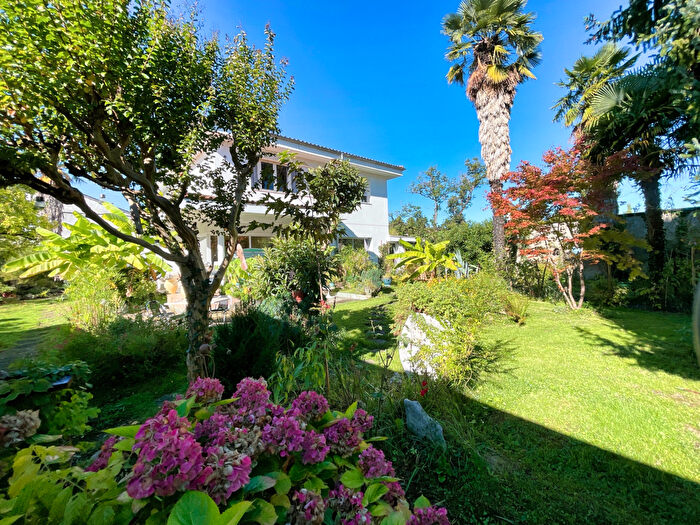 Maison à vendre - Marciac - 14 pièces - 7 chambres