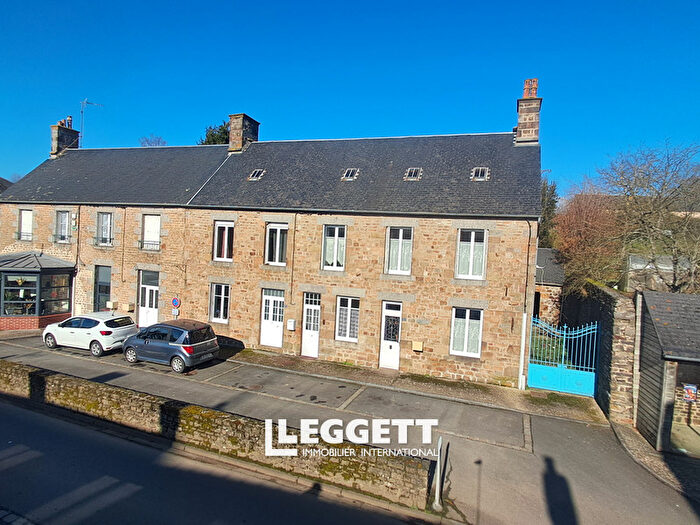 Maison à vendre - Montsecret - 6 pièces - 4 chambres