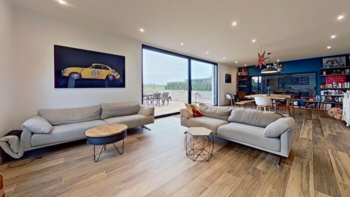 Maison à vendre - Sillegny - 7 pièces - 3 chambres