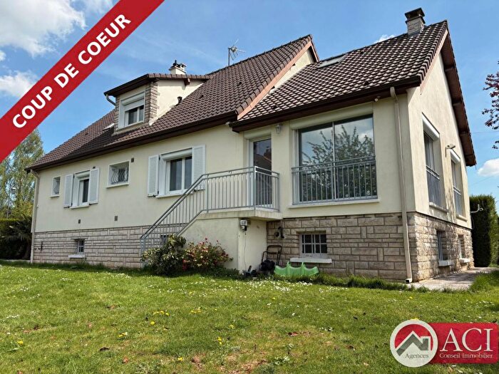 Maison 8 pièces à Fosseuse, à vendre