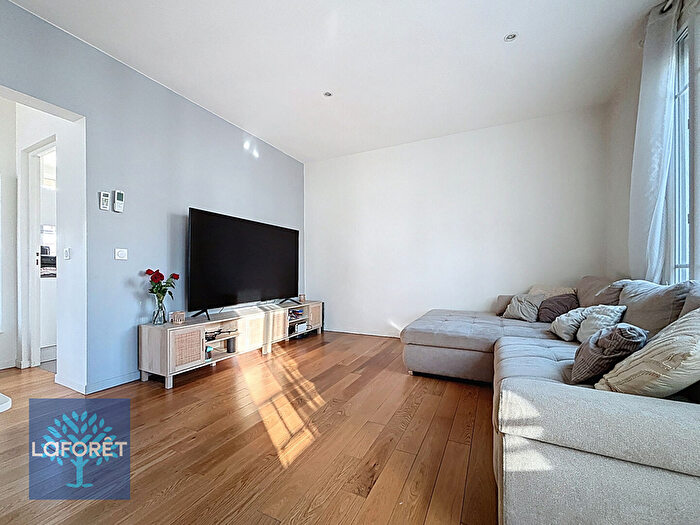 Maison à vendre - Chennevières-sur-Marne, Le Fort - 4 pièces - 3 chambres