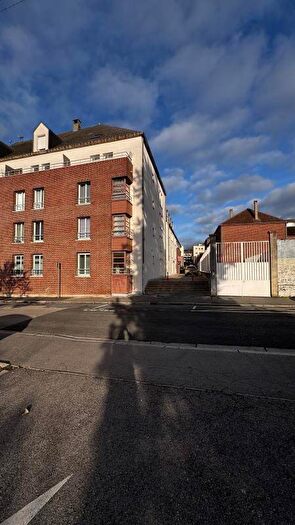 Appartement à louer - Centre Ville, Beauvais - 1 pièce